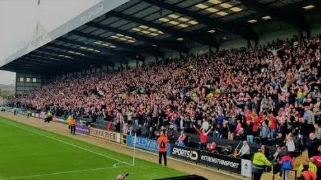 4.100 Lincoln fans at Notts county!!!! - Yandex Video aramada çevrimiçi ...