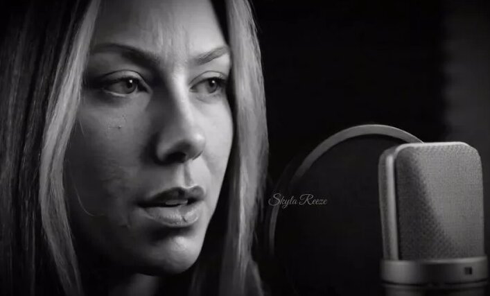 Living IN A World Without U Emotional Uplifting Female Vocal Trance ...
