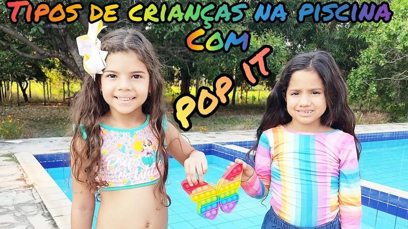 Isa faz o desafio da piscina com pop it.Pool challenge.