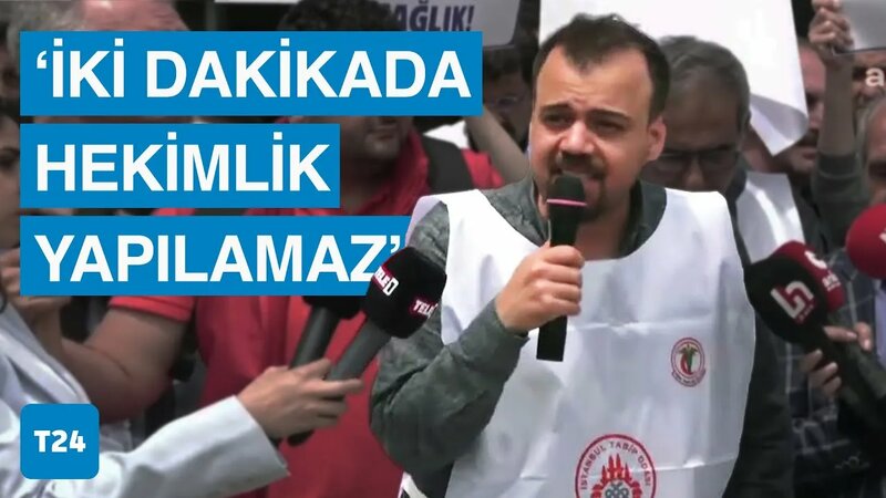 Doktorlar, Göztepe Prof. Dr. Süleyman Yalçın Şehir Hastanesi önünde ...