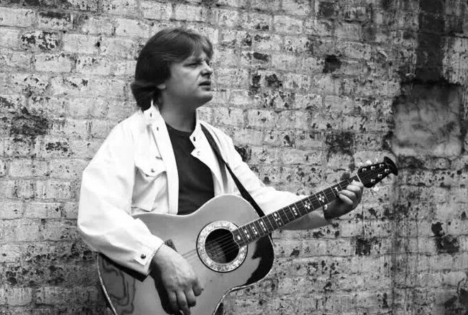 Юрий Антонов - У берёз и сосен (аудио1973г). — Видео от Василий Зайцев ...