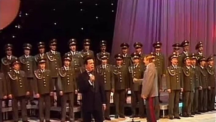 В 1995 году Ю.Матета и Б.Дербенев написали песню "Пьяный кучер". Песня ...