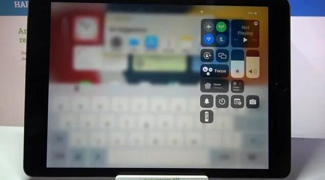 How to Turn On Auto Rotate Screen on iPad 2021 - Enable Screen Rotation ...