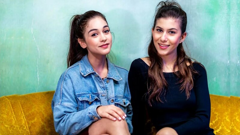 Anya Krey and Ginebra Bellucci on set for Mario Salieri - Yandex Video ...