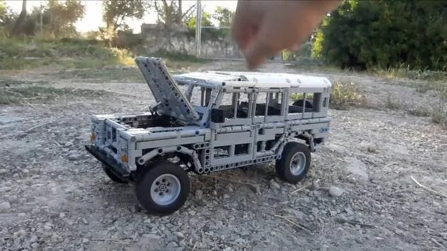 LEGO Land-Rover Series II, III and Defender, Remote Controlled! by ...