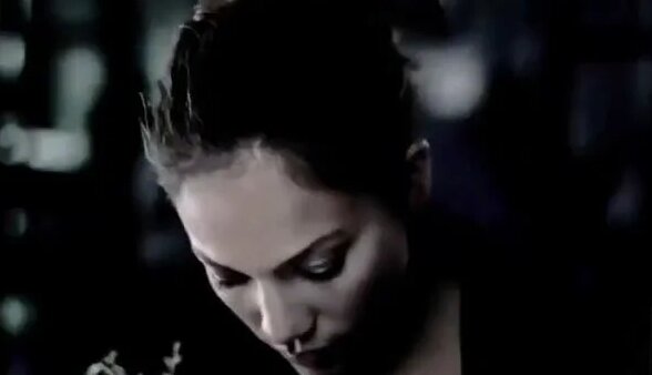 Jennifer Lopez - Brave (official music video) - Смотреть онлайн в ...