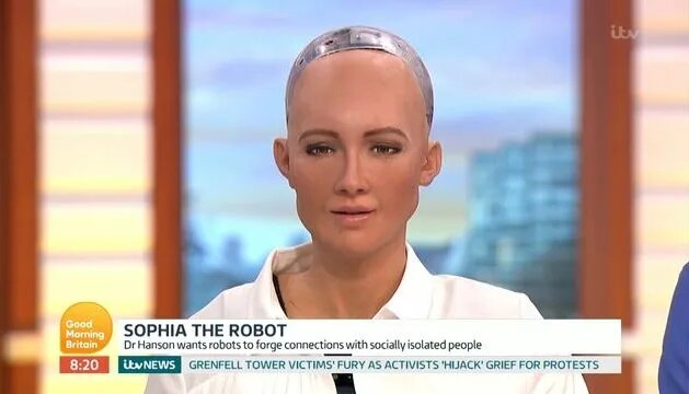 Humanoid Robot Tells Jokes on GMB! | Good Morning Britain - Смотреть ...