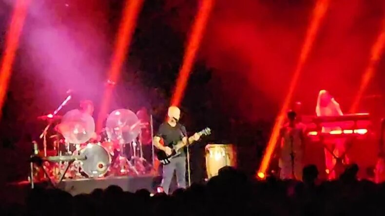 Концерт Моби - Moby Live at O2 Arena London - Play Tour September 19 ...