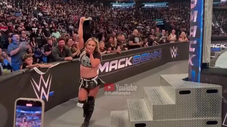 Liv Morgan | #livmorgandiary — Liv Morgan vs. Zelina Vega — House Show ...