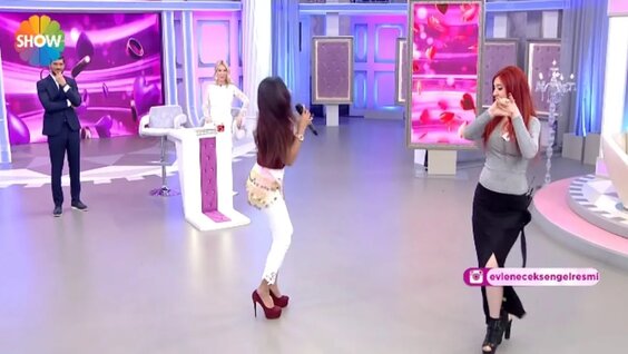 seda sayan solmaz kalça: 861 video Yandex'te bulundu