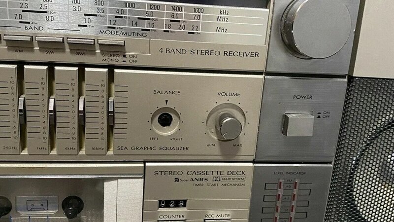 Vintage Rare 1983 JVC PC-R11jw Radio Boombox. - Смотреть онлайн в ...