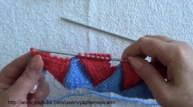 Энтерлак спицами 2 Техника энтерлак спицами для начинающих Смотреть