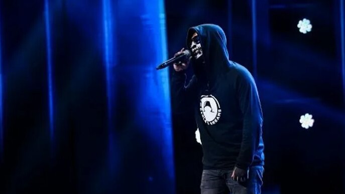 Видео Carla's Dreams - "Până La Sânge". Vezi cum cântă Sergiu Bunescu ...