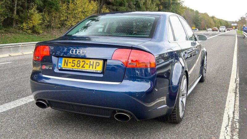 Audi RS4 B7 Sedan 4.2 V8 with Custom Exhaust! LOUD Accerations, Revs ...