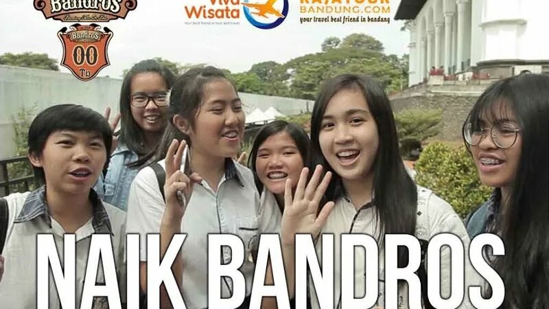 Keseruan naik bandros keliling kota bandung bersama smp bintang mulia ...
