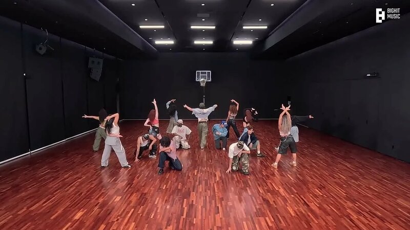[Choreography] j-hope ‘Killin’ It Girl (Solo Version)’ Dance Practice ...