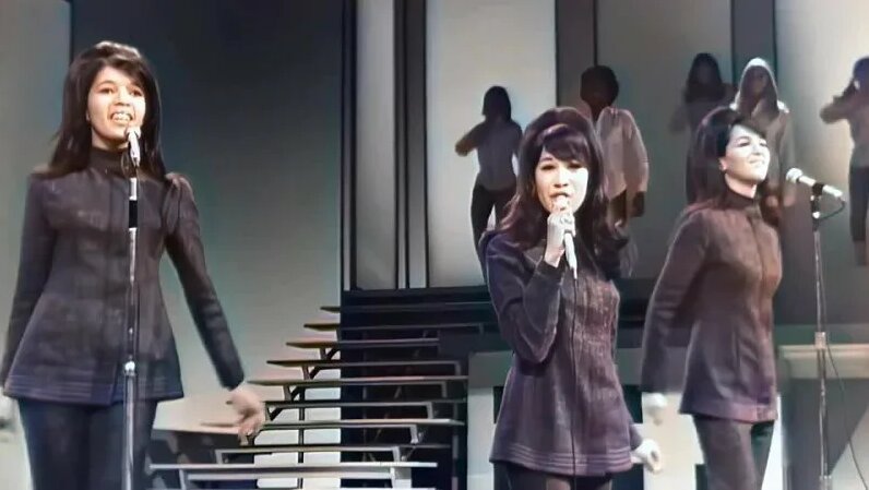 The Ronettes. Be My Baby 1964 - Смотреть онлайн в поиске Яндекса по Видео