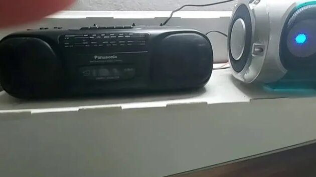Panasonic RX-Fs440 vs Philips Az3068 i JVC B550. - Смотреть онлайн в ...