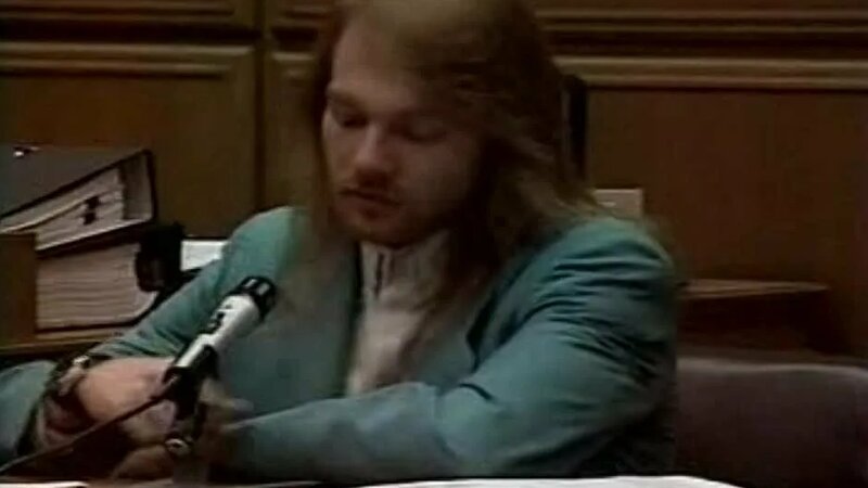 Guns N' Roses - "Axl Rose In Court". — Видео от Guns N' Roses ...