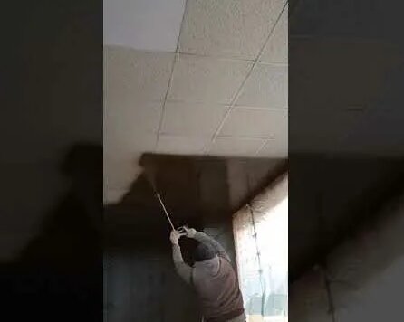 Elektrikli boya makinası ile tavan boyama/aırless boya tabancası ile ...