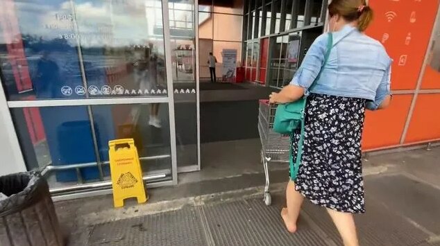 ВЛОГ : У Киры появилась ЖЕНА а МАМА уехала на Шопинг / Marichka life ...