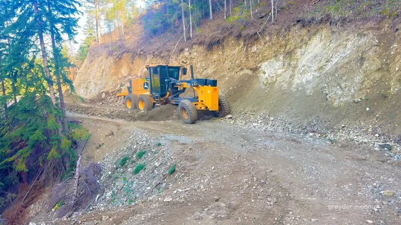 Long Range Slope and Leveling Work of John Deere 670 GP Grader # ...