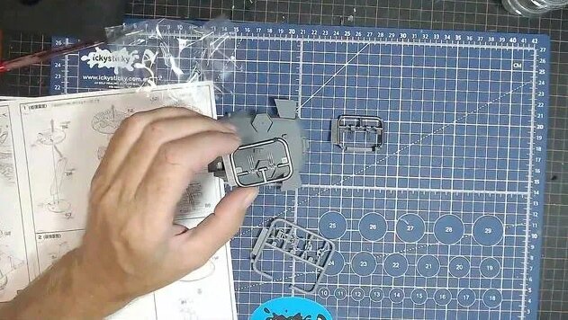 1/200 Yamato Battleship Turret Fujimi model Build Part 2 Finished. 大和戦艦 ...