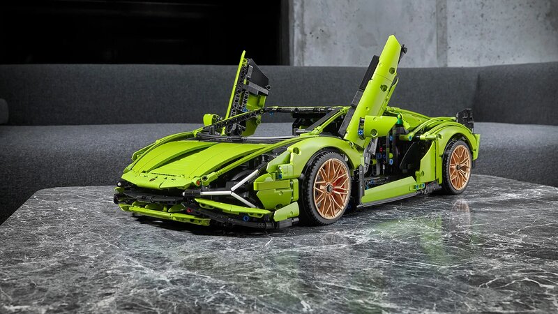 Lego Technic 42115 Lamborghini Sian FKP 37 animation/ speed build ...