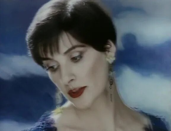 Enya - Caribbean Blue (Official Music Video) — Видео от Enya - Смотреть ...