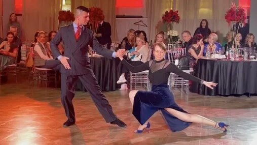 Tango Premium show || Vinee bhabhi Hottest dance ever || Tango live ...