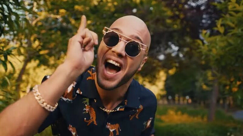 Ben Fero - Demet Akalın / Hava Kapalı - Yandex Video aramada çevrimiçi izle