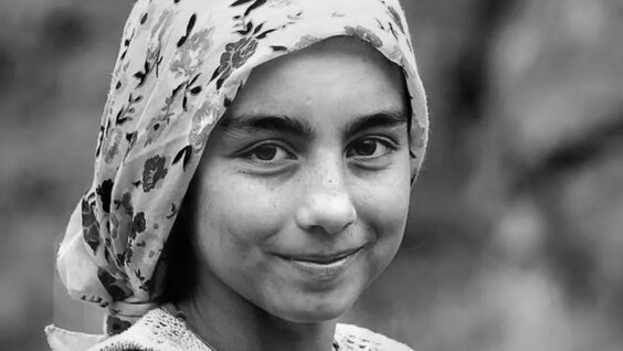 siyah beyaz fotoğrafları: 965 video Yandex'te bulundu