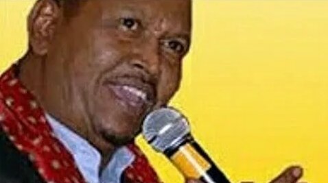 Shan gu' Xasan Aadan Samatar [ Hees ] Somali Lyrics by Somali ...