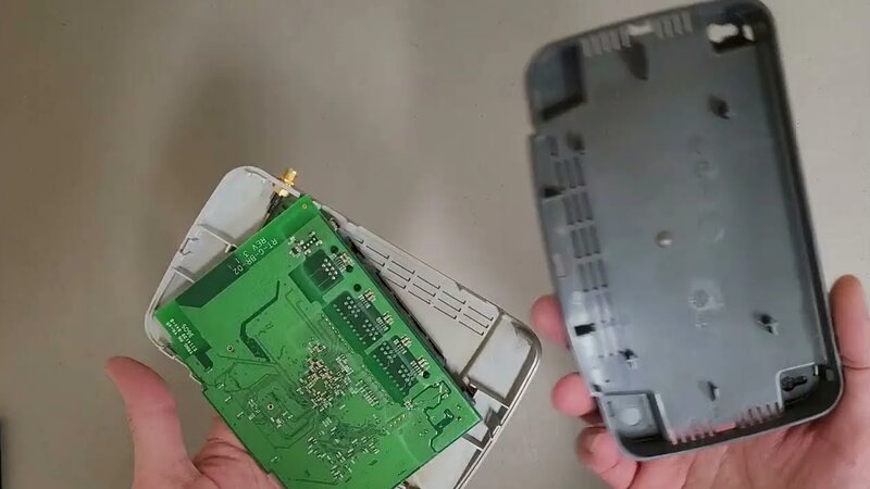 US Robotics Wireless MAXg router model 5461 #teardown - Yandex Video ...