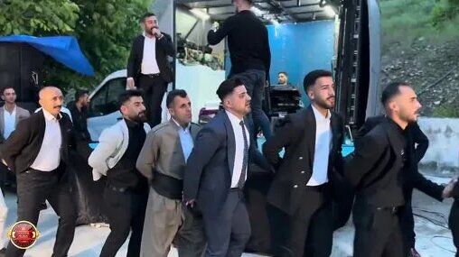 Rugeş Bazi Strana Mirkut - Gowenda Şexani Hakkari Düğünü 2024 - Yandex ...