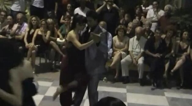 Gaspar Godoy con Pillina en la Milonga solidaria de Cadiz Tango ...