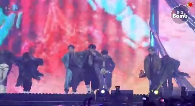 [Bangtan BOMB] 'IDOL' Special Stage (BTS focus) @2018 MMA - BTS (방탄소년단 ...