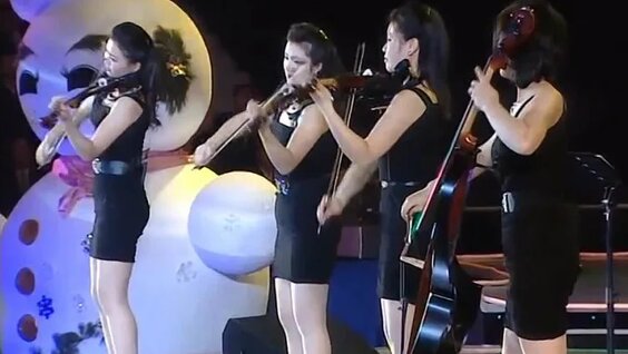 Moranbong Band - Северная Корея — Видео от Михаил Мамонов - Смотреть ...