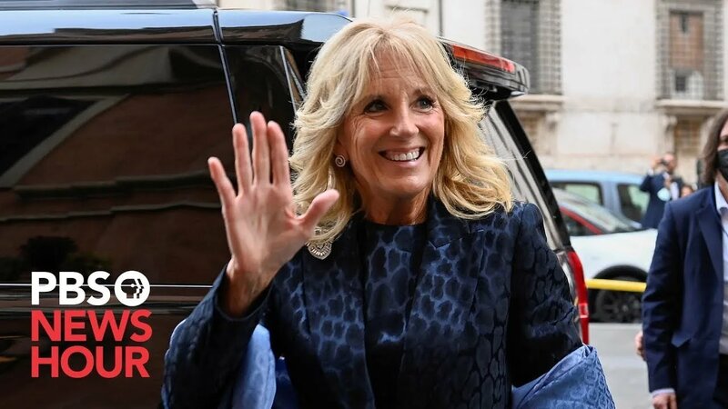 Watch LIVE: First Lady Jill Biden receives 2022 White House Christmas ...