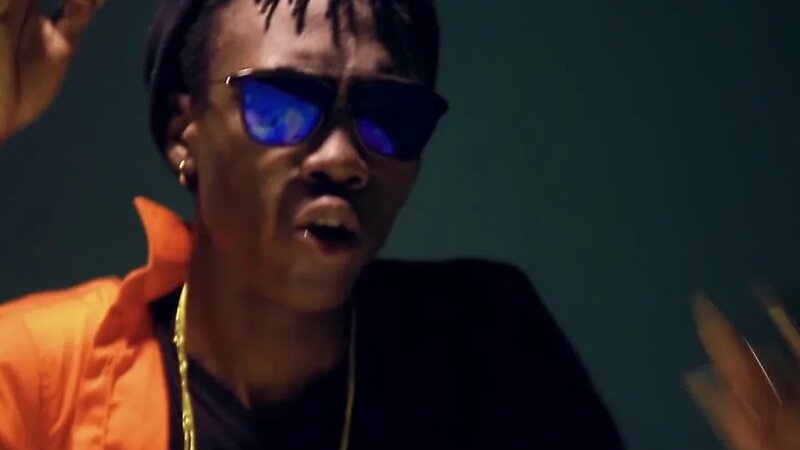 Vano Baby - Je S'en Fou (Clip Officiel)