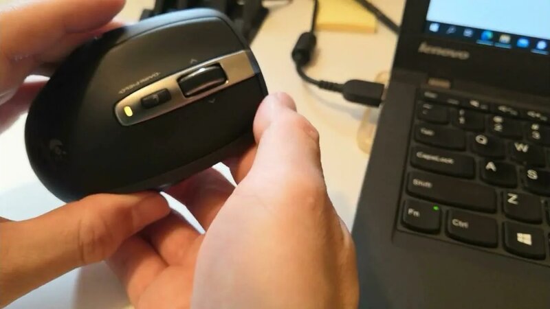 Logitech MX Anywhere mouse reset by holding down right mouse button ...