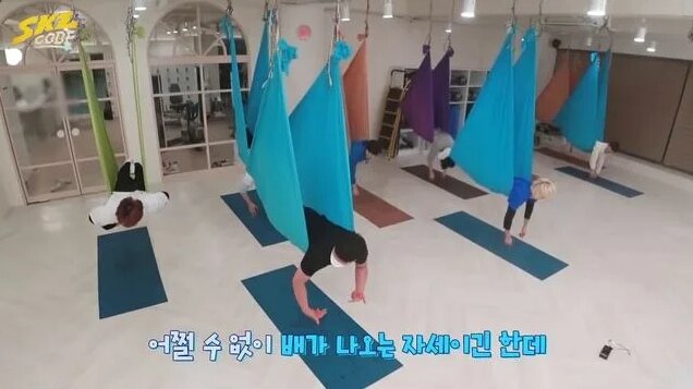 [Русская озвучка by Ayka] Stray Kids (SKZ CODE) - Ep 13 - Смотреть ...