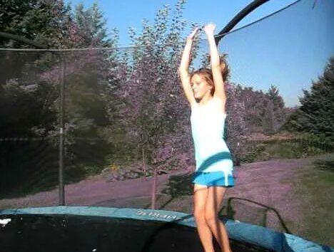 Olivia SS Trampoline