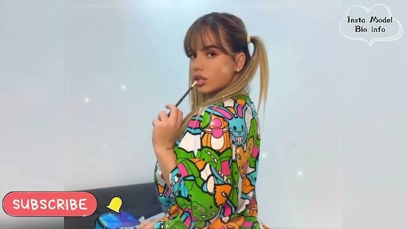 Ely La Bella Biography - Curvy Model - Lifestyle - Age - Relationship ...