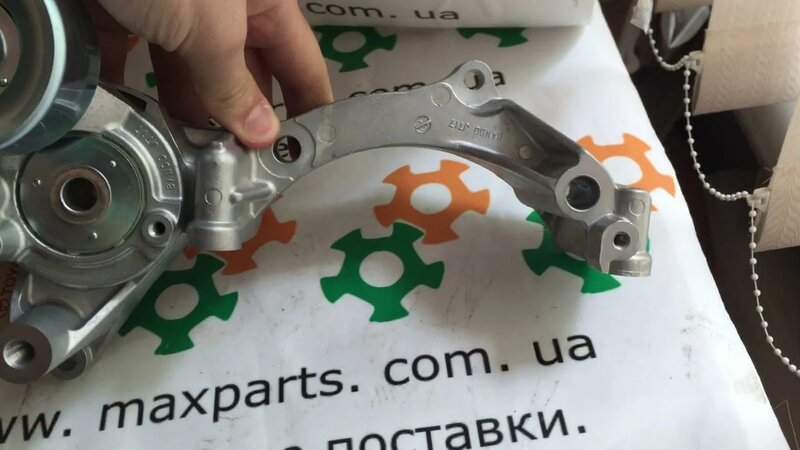 Натяжитель ремня генератора ролик Toyota Land Cruiser 200 Diesel ...