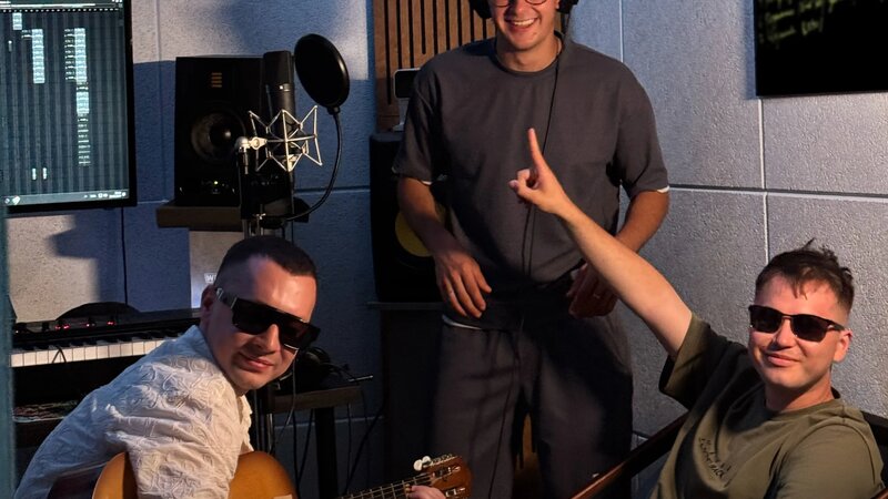 IVAN Valeev, Aleks Ataman, Finik — Пой, Душа — Видео от No problem - Смотреть онлайн в поиске ...