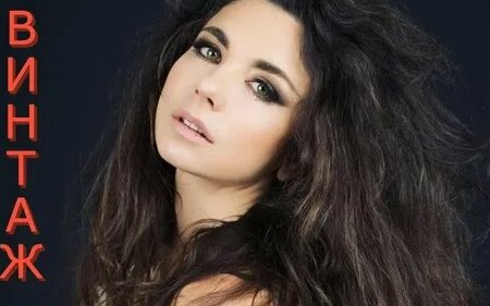 Sinnistar kalyn cheerleader