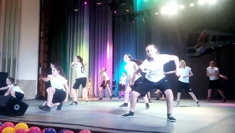 Lada Dance - "Hip-Hop" - Yandex Video aramada çevrimiçi izle