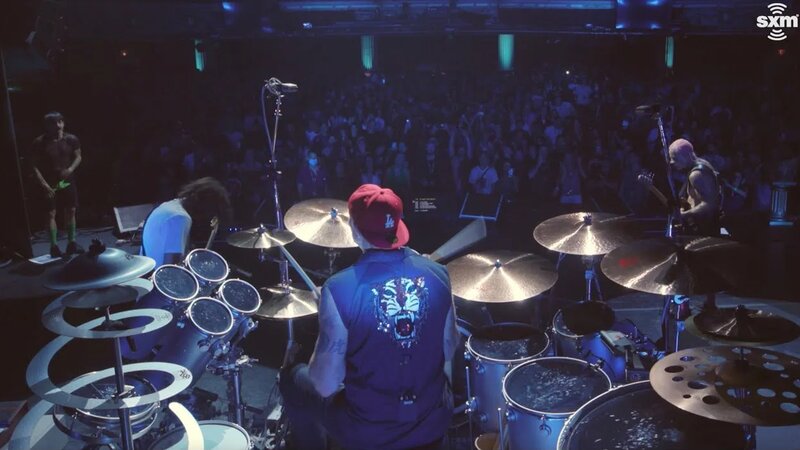 Red Hot Chili Peppers - Apollo Jam (Live from the Apollo 9/13/22 ...