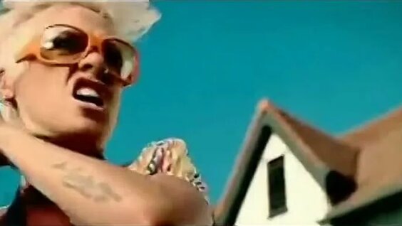Pink - So What (Official Music Video) - Смотреть онлайн в поиске ...